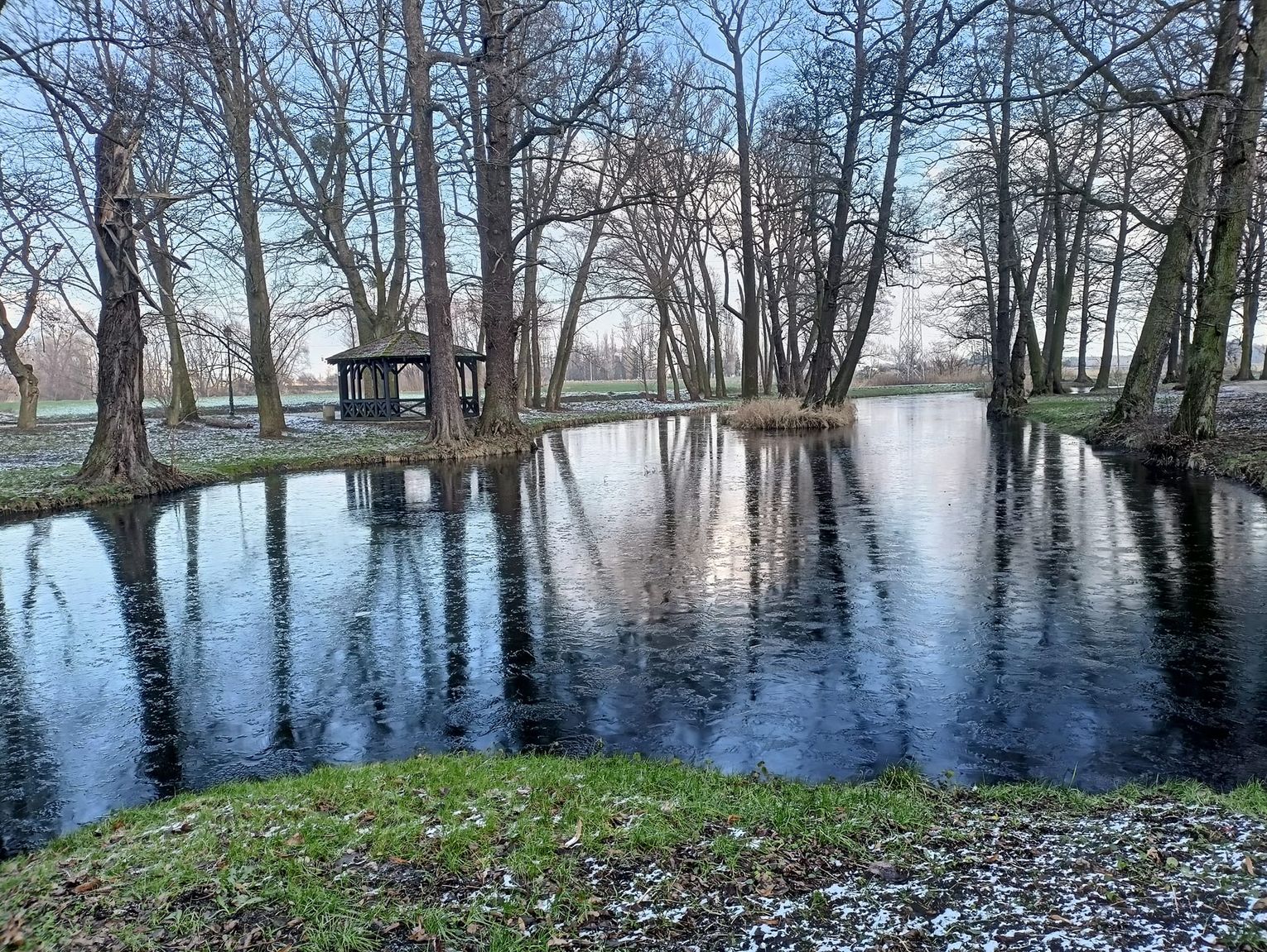 Kolejny topielec w regionie. Policja ustala jego tożsamość